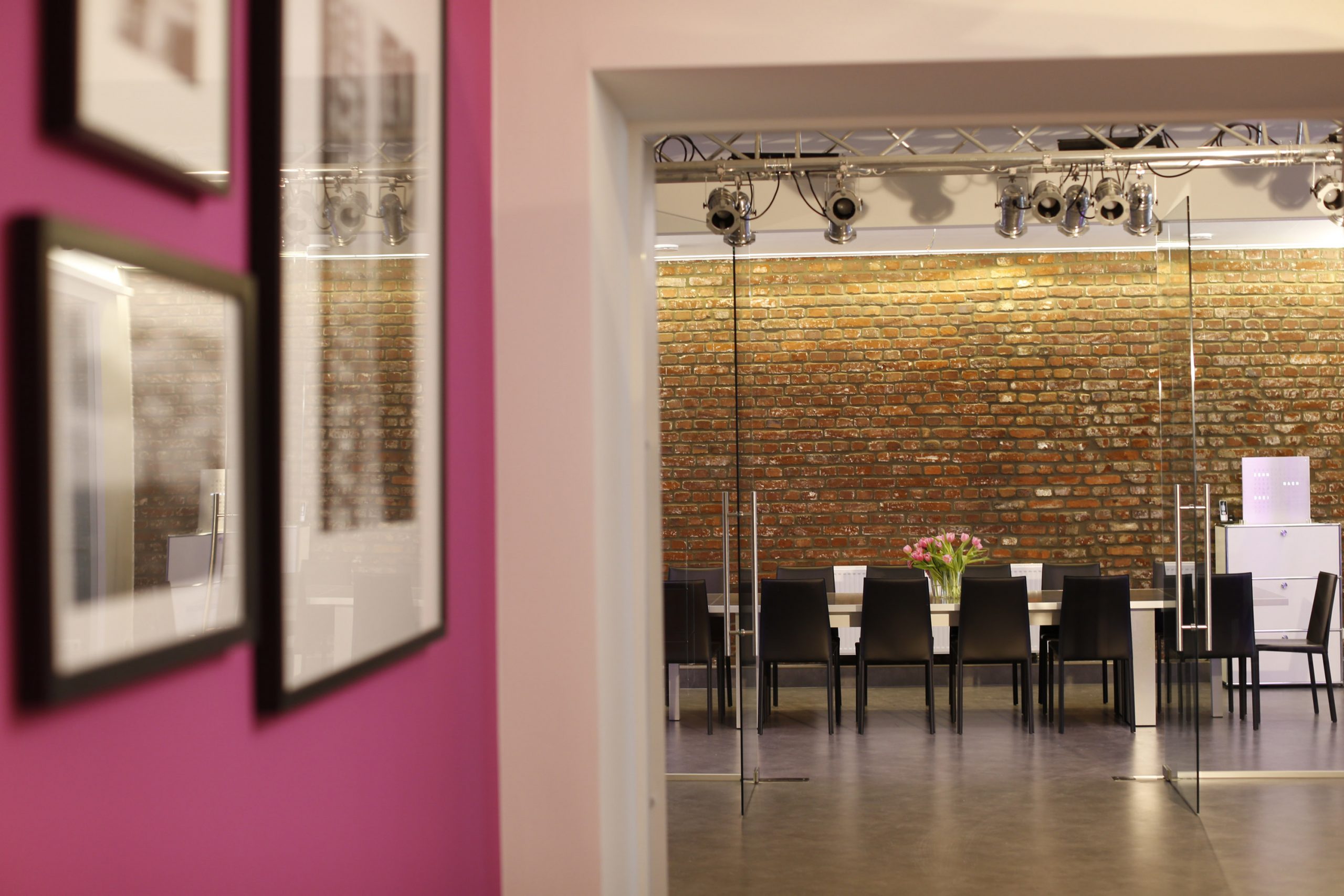 Kontakt · Haarhoff GmbH